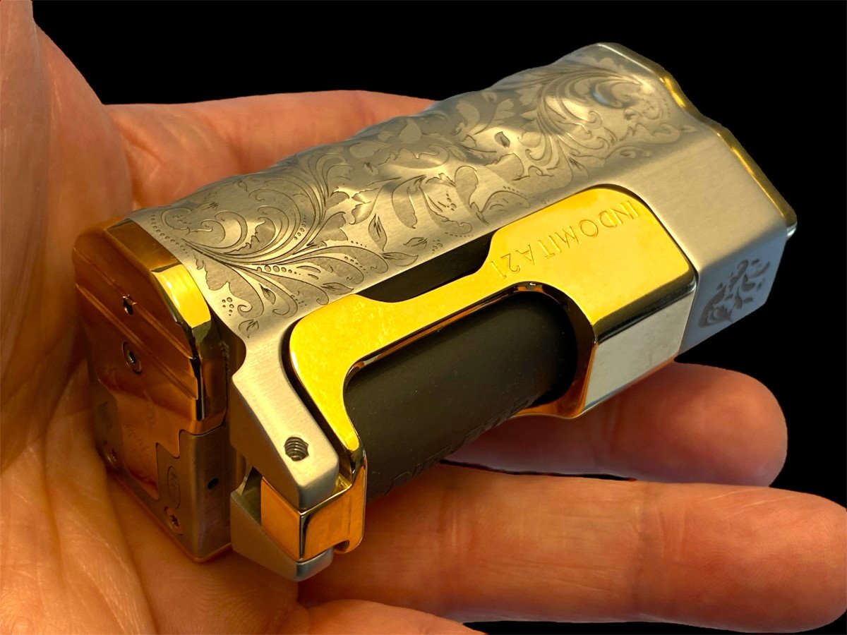 Strangers Mods Modena INDOMITA21 Squonk Mod - Pandora Engraved Limited ...